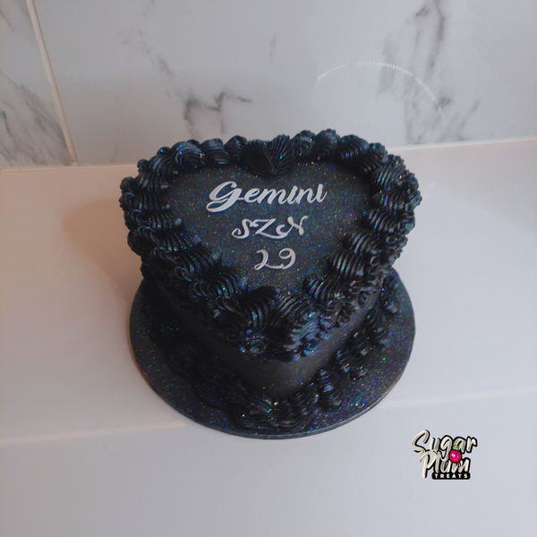 Turning 29 Gemini SZN Heart Cake | Midrand, Johannesburg & Pretoria ...